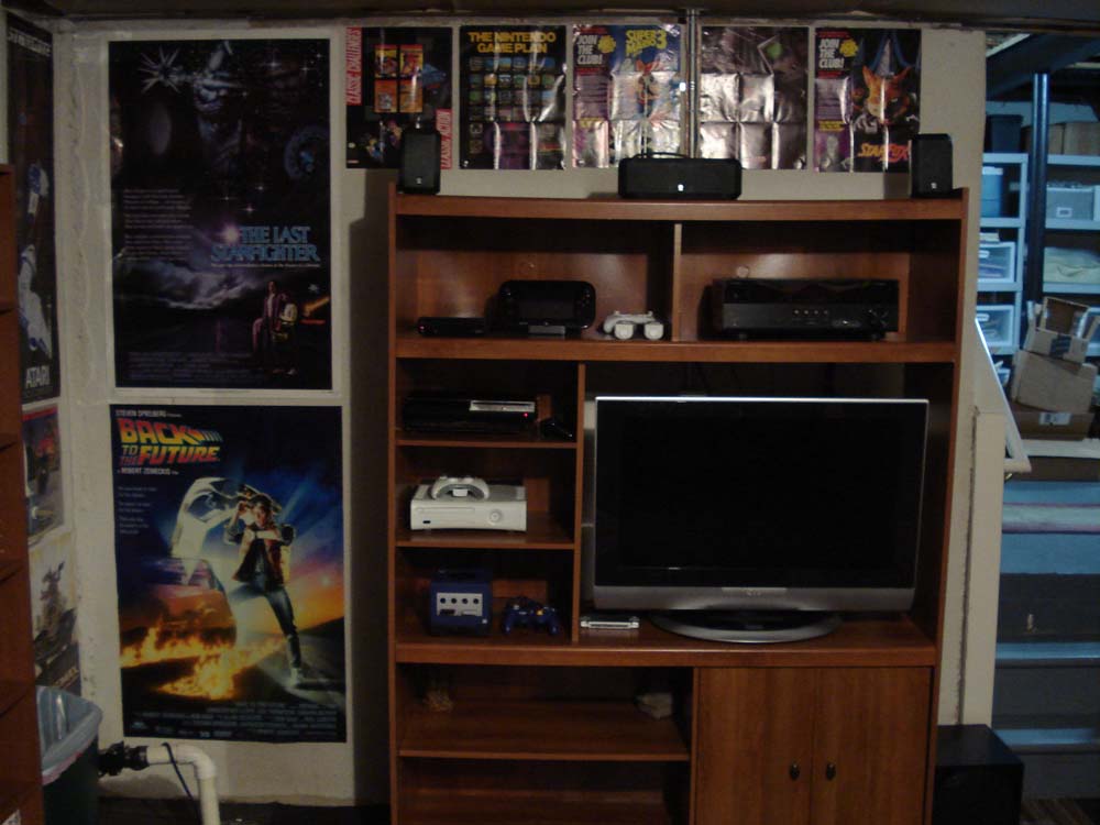 Keeping Everything Cool in an Entertainment Center (PS3, 360, and PS4 ...